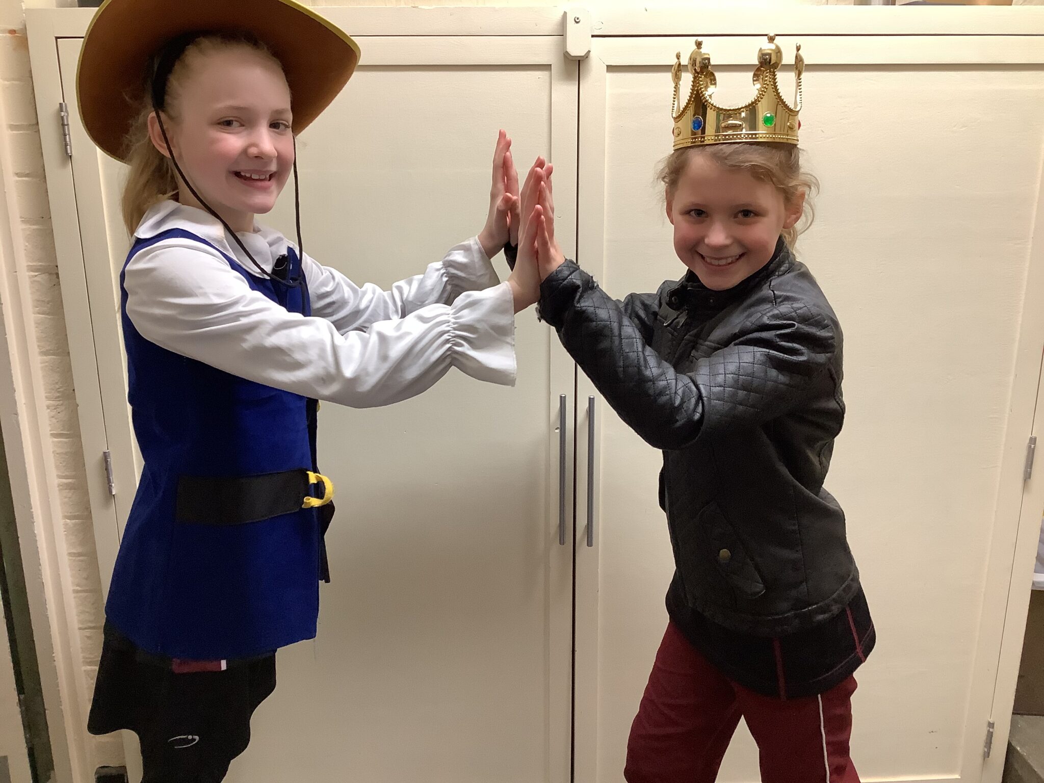 Creative Drama Club Perform Panto Treat - Caterham Prep